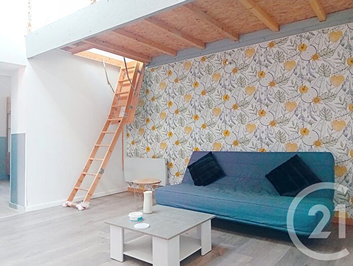 Appartement 3 pièces à louer à Saint-Quirc