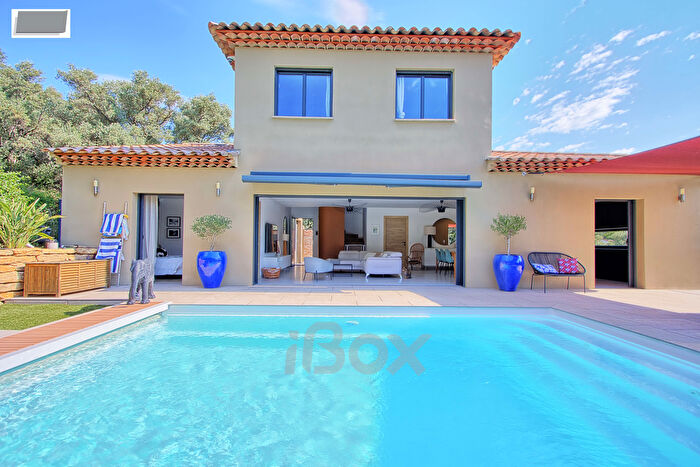 Le Revest-les-Eaux - Maison 6 pièces à vendre