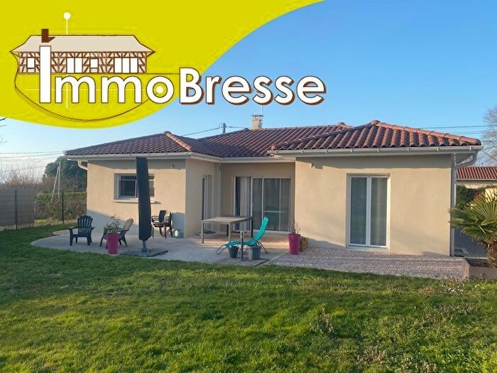 Maison à louer - Montrevel-en-Bresse - 4 pièces - 3 chambres