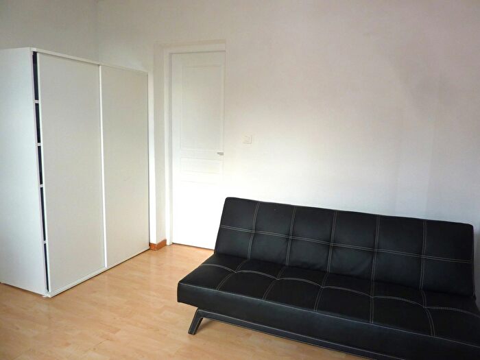 Appartement à louer - Montbéliard, Faubourg, Mont-Chevis, Chiffogne, Citadelle - 2 pièces - 1 chambre