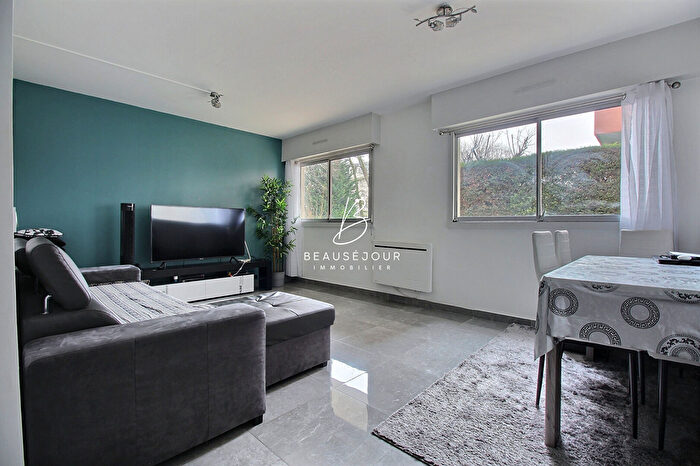 Appartement à vendre - Montgeron, Centre-ville, Gare - 2 pièces - 1 chambre