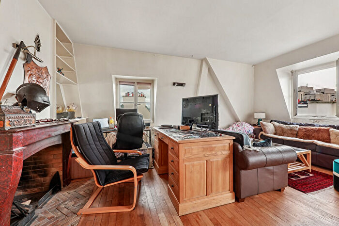 Appartement 4 pièces à Paris 7ème, Saint-Thomas dAquin, Bac, Musée dOrsay, à vendre
