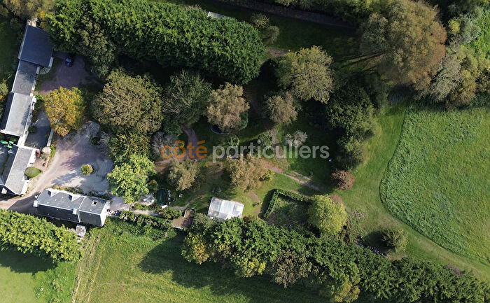 Maison à vendre - Agon-Coutainville - 8 pièces - 6 chambres