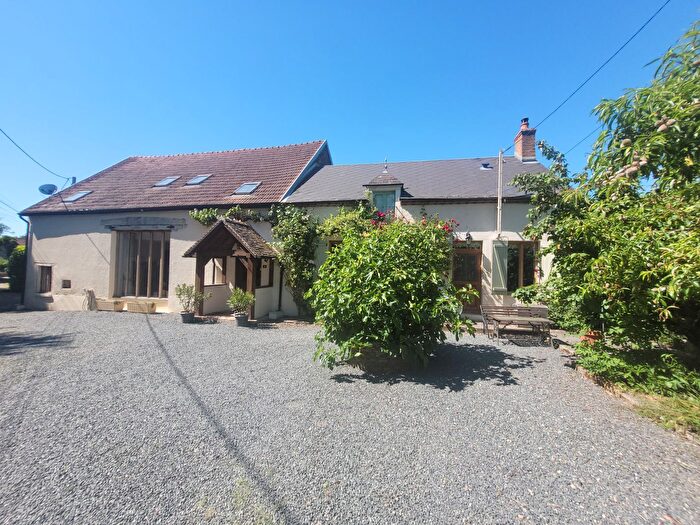 Maison à vendre - Préveranges - 9 pièces - 3 chambres