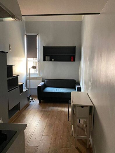 Appartement à louer - Centre Ville, Aix-en-Provence - 1 pièce