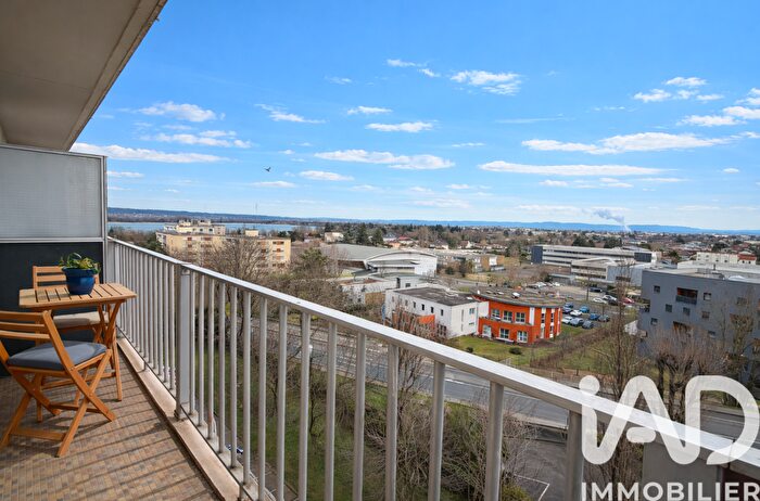 Appartement à vendre - Décines-Charpieu, Berthaudière - 4 pièces - 3 chambres