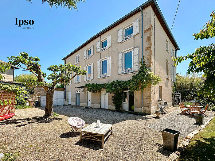 Maison 8 pièces à vendre - Villefranche-sur-Saône, Zone d'activité Est
