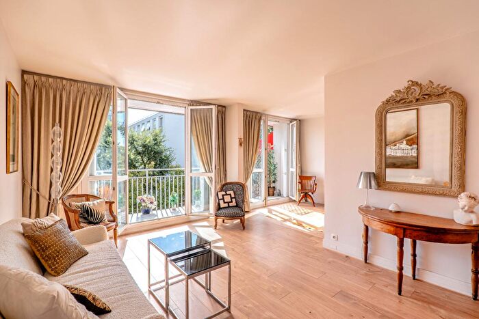 Appartement 5 pièces à Chilly-Mazarin, Gravigny, à vendre