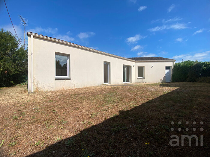 Niort, Sainte-Pezenne : Maison 5 pièces à vendre