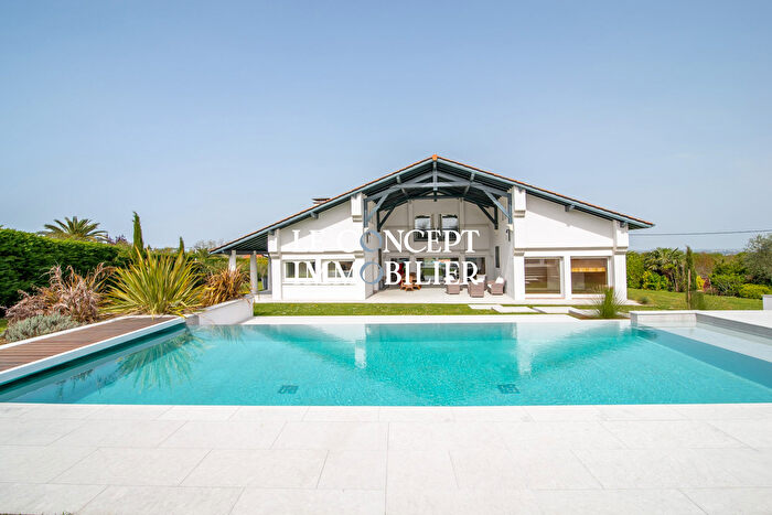 Maison à vendre - Arcangues - 12 pièces - 6 chambres