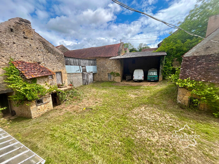 Maison 3 pièces à Nuars, à vendre