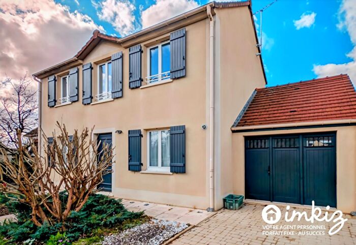 Maison à vendre - Ollainville - 5 pièces - 3 chambres