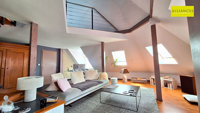Mulhouse, Centre historique : Appartement 4 pièces à vendre