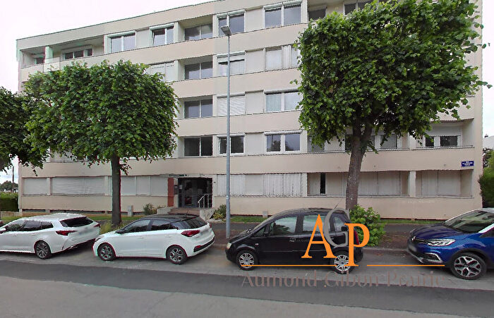 Appartement à louer - Caen, Calvaire Saint-Pierre - 1 pièce