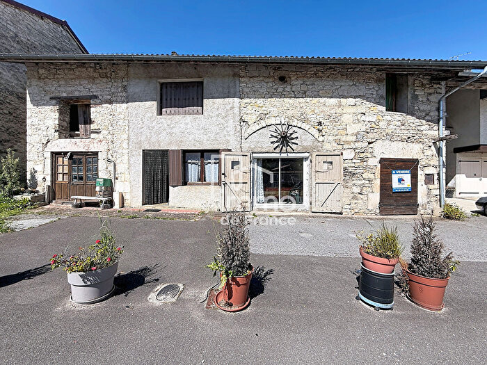 Maison 5 pièces à vendre à Samognat