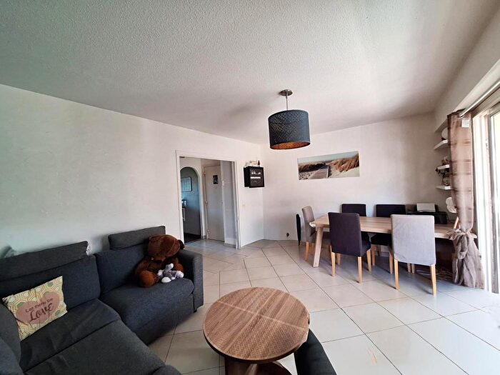 Appartement à vendre - Saint-Raphaël, Les Arênes - 3 pièces - 2 chambres