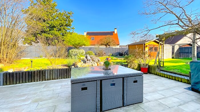 Maison à vendre - Changé - 7 pièces - 5 chambres