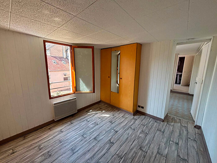 Sens, Faubourg Saint-Didier, Clos-Le-Roi : Appartement 2 pièces à louer