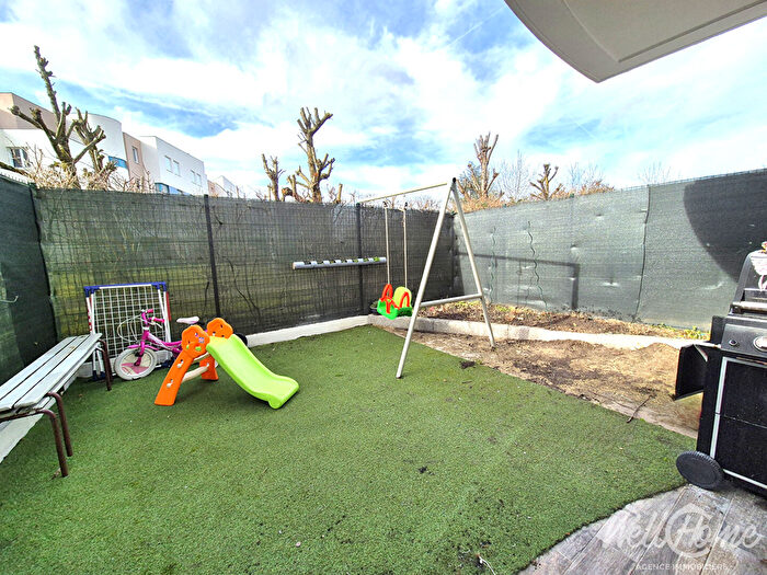 Appartement à vendre - Saint-Ouen-lAumône, Eglise - 2 pièces - 1 chambre