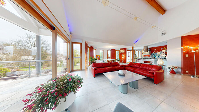 Maison à vendre - Altkirch - 9 pièces - 5 chambres