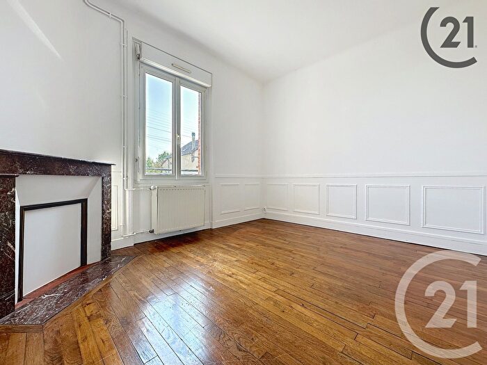 Appartement à louer - Sens, Faubourg dYonne, lîle dYonne - 1 pièce