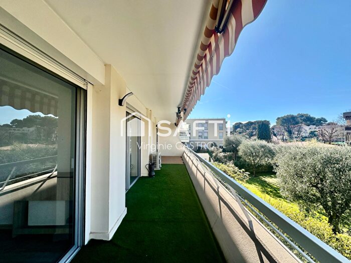 Appartement à vendre - Le Cannet, Rocheville, Colombier, Campelières - 3 pièces - 2 chambres