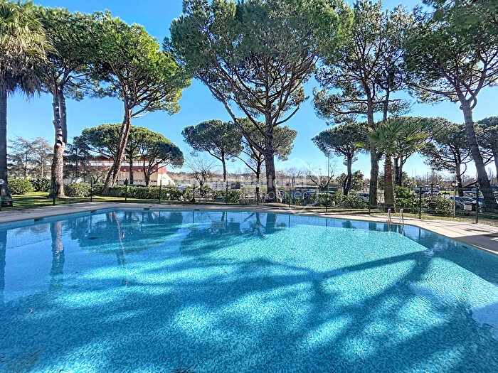 Appartement à vendre - Mandelieu-la-Napoule, Capitou - 2 pièces - 1 chambre