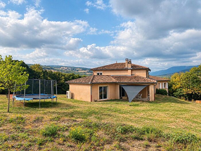 Saint-Amans-Soult : Maison 7 pièces à vendre