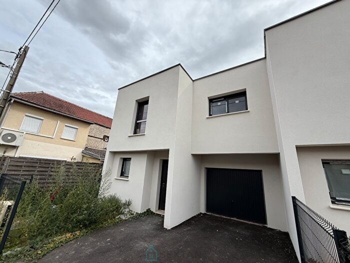 Appartement à vendre - Le Grand-Quevilly - 6 pièces - 4 chambres