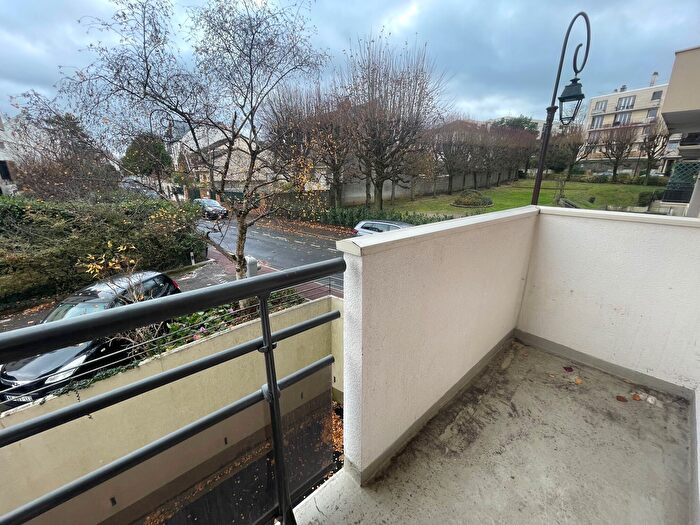 Appartement à vendre - Saint-Cloud, Montretout, Coutureau - 3 pièces - 2 chambres