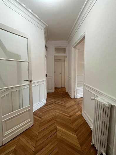 Appartement à louer - Auteuil Nord, Paris ème arrondissement - 3 pièces - 1 chambre