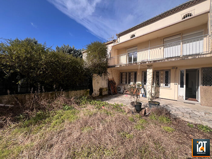 Maison à vendre - Alès, Centre-ville - 4 pièces - 3 chambres