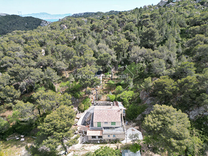 Maison 7 pièces à Le Rove, à vendre