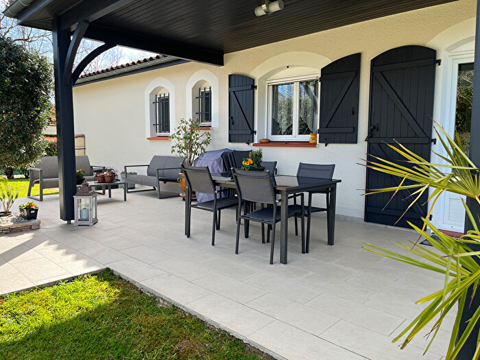 Maison à vendre - Saint-Étienne-de-Tulmont - 4 pièces - 3 chambres