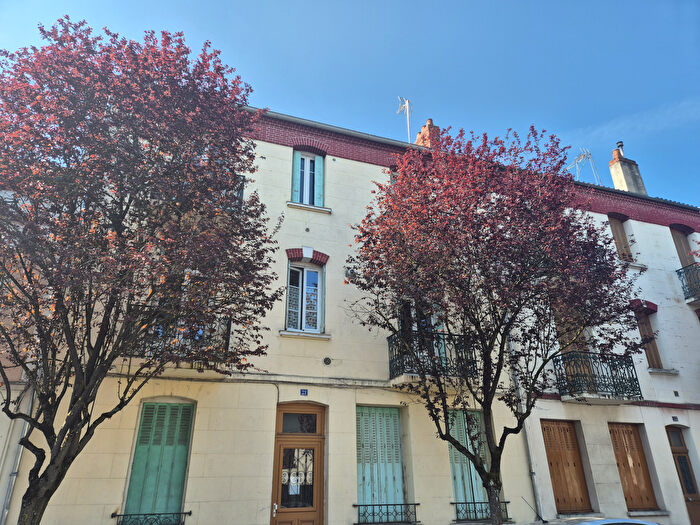 Appartement à vendre - Vichy, Quartier de France - 2 pièces - 1 chambre