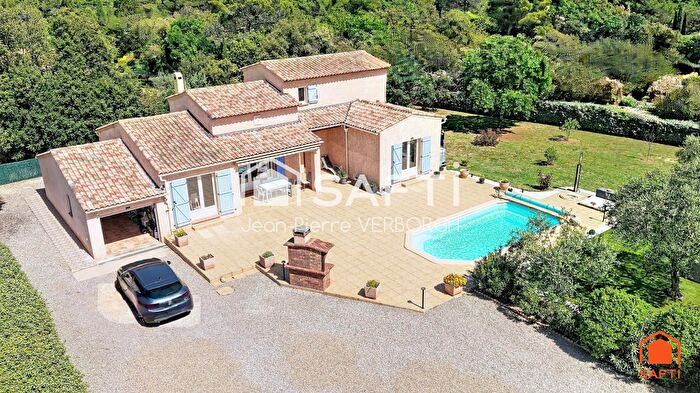 Maison 5 pièces à vendre à Aups
