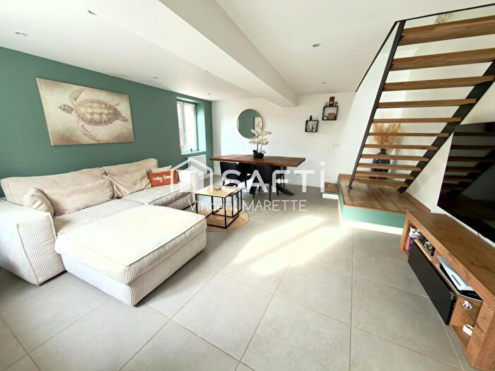 Ully-Saint-Georges : Maison 3 pièces à vendre