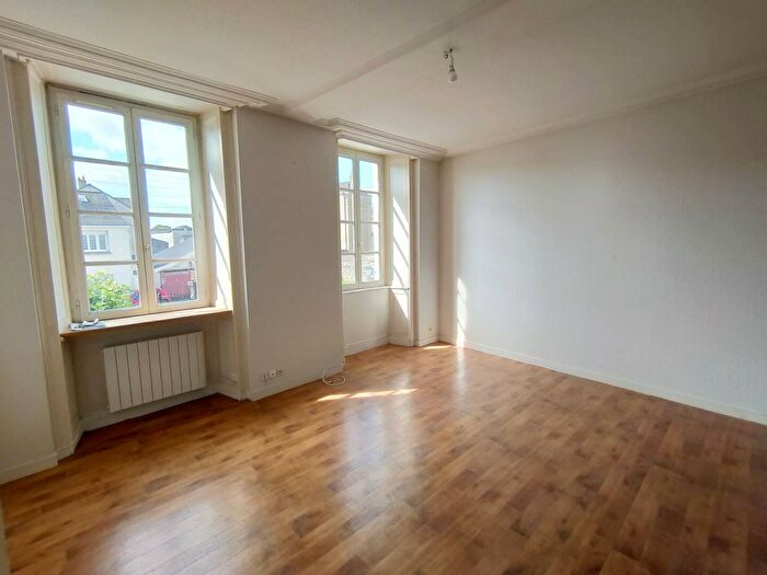Haute Follis-Saint Martin, Laval - Appartement 3 pièces à louer