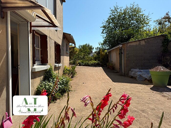 Maison à vendre - Baugé - 6 pièces - 3 chambres