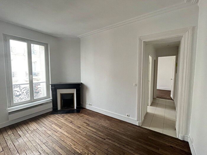 Appartement à louer - Centre Ville, Clichy - 3 pièces - 2 chambres