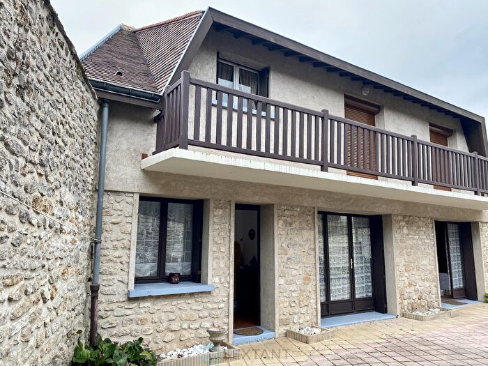 Maison 5 pièces à Vétheuil, à vendre