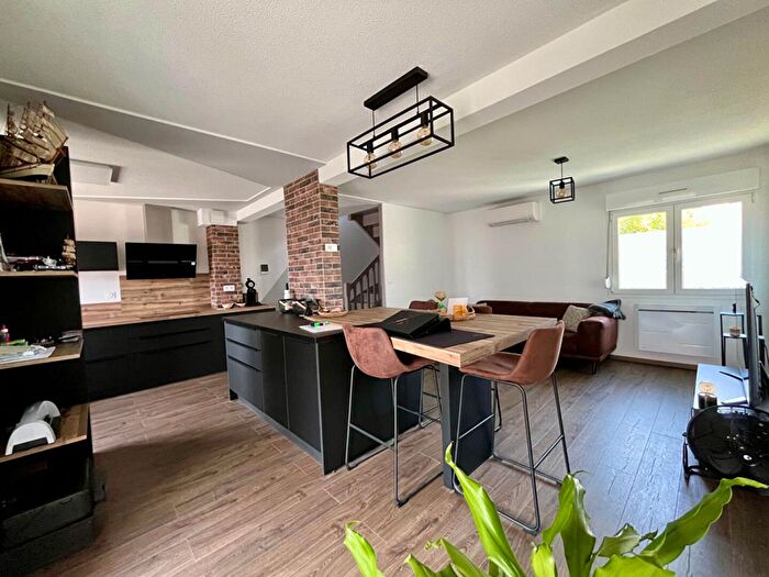 Maison à vendre - Colayrac-Saint-Cirq - 3 pièces - 2 chambres