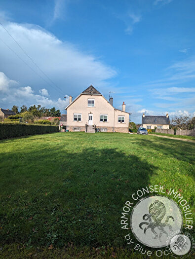 Maison à vendre - Plancoët - 7 pièces - 5 chambres