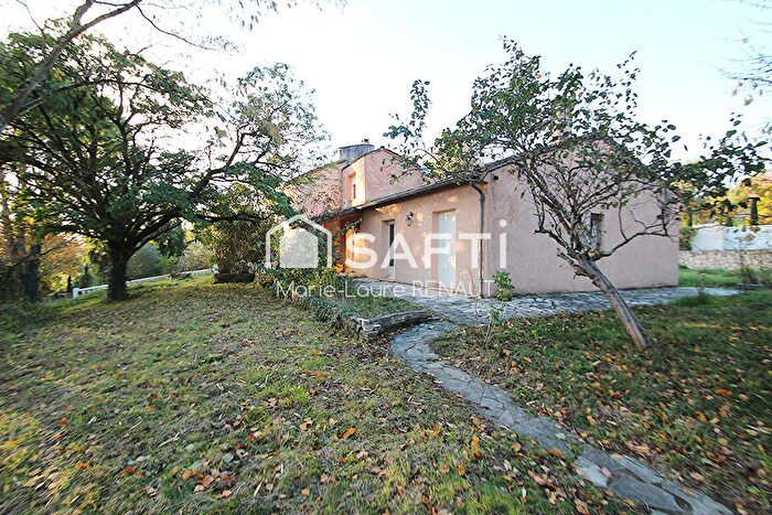 Maison à vendre - Busque - 5 pièces - 3 chambres