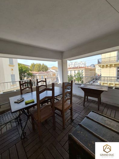 Appartement 3 pièces à Les Grandes Carmes, Marseille 2ème arrondissement, à louer