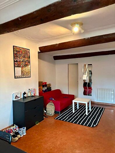 Centre Ville, Aix-en-Provence : Appartement 1 pièce à louer