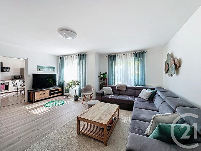 Appartement à vendre - Saint-André-les-Vergers - 4 pièces - 3 chambres