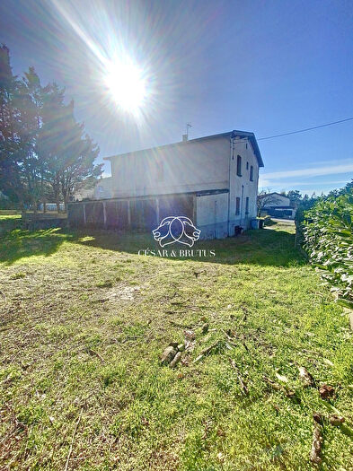 Maison à vendre - Lorette - 9 pièces - 6 chambres