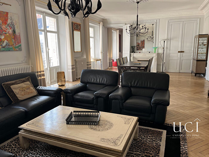 Nantes, Centre-ville - Appartement 7 pièces à vendre