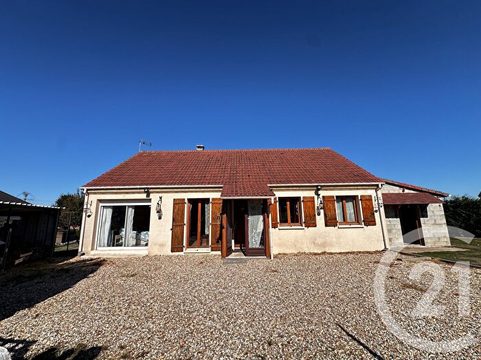 Maison 5 pièces à vendre à La Croisille